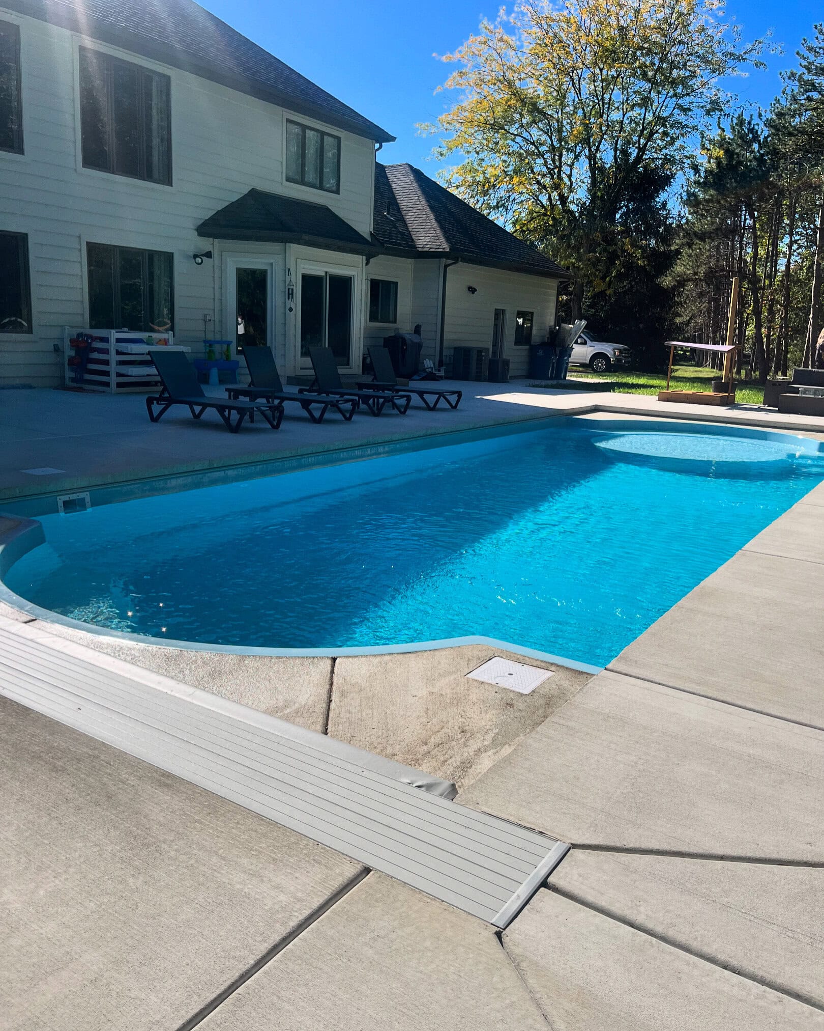 Top 3 Water Features We See Around Inground Pools in 2025