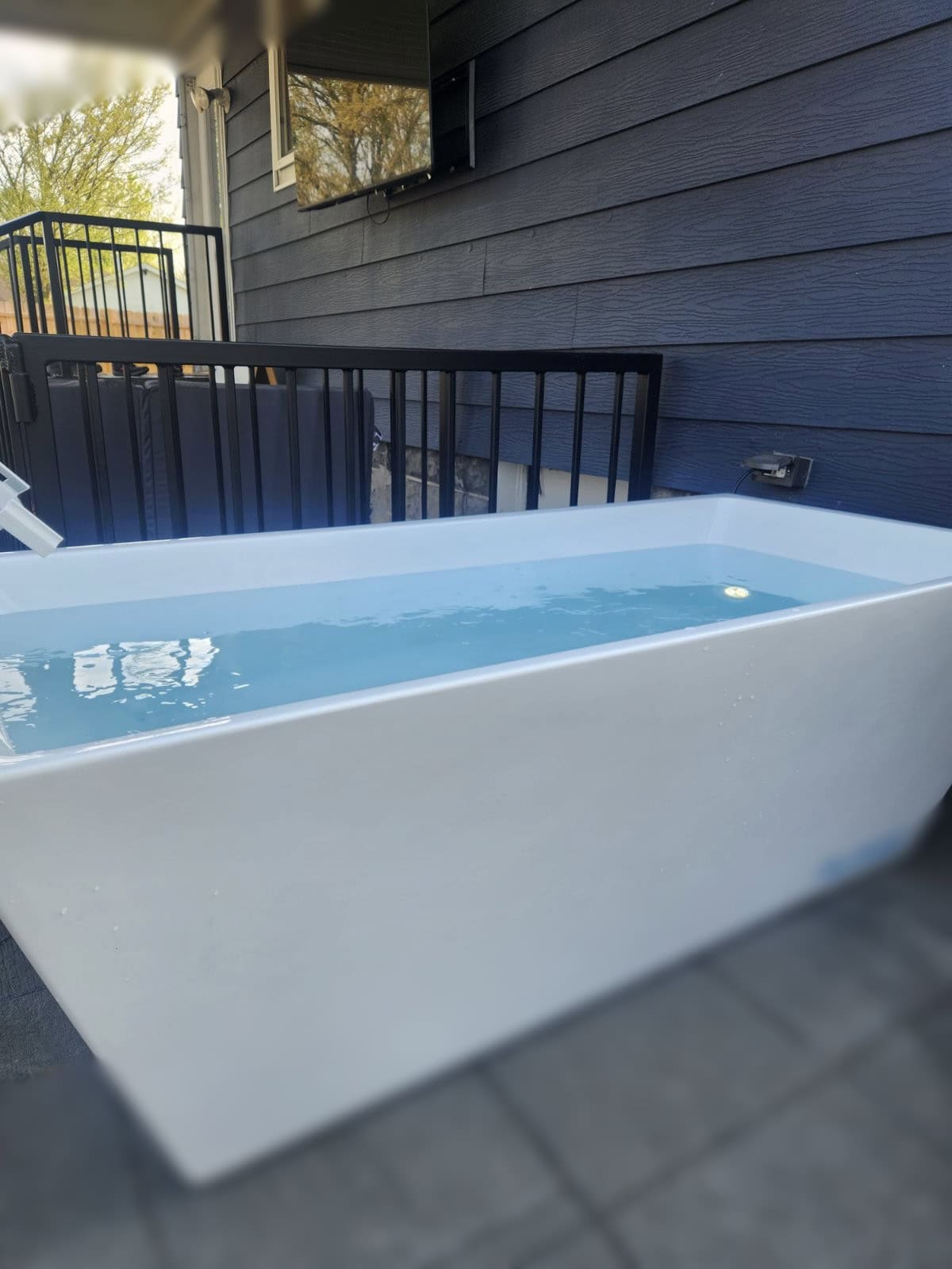 The Chilling Benefits of Cold-Water Immersion: A Dive into the Top ...