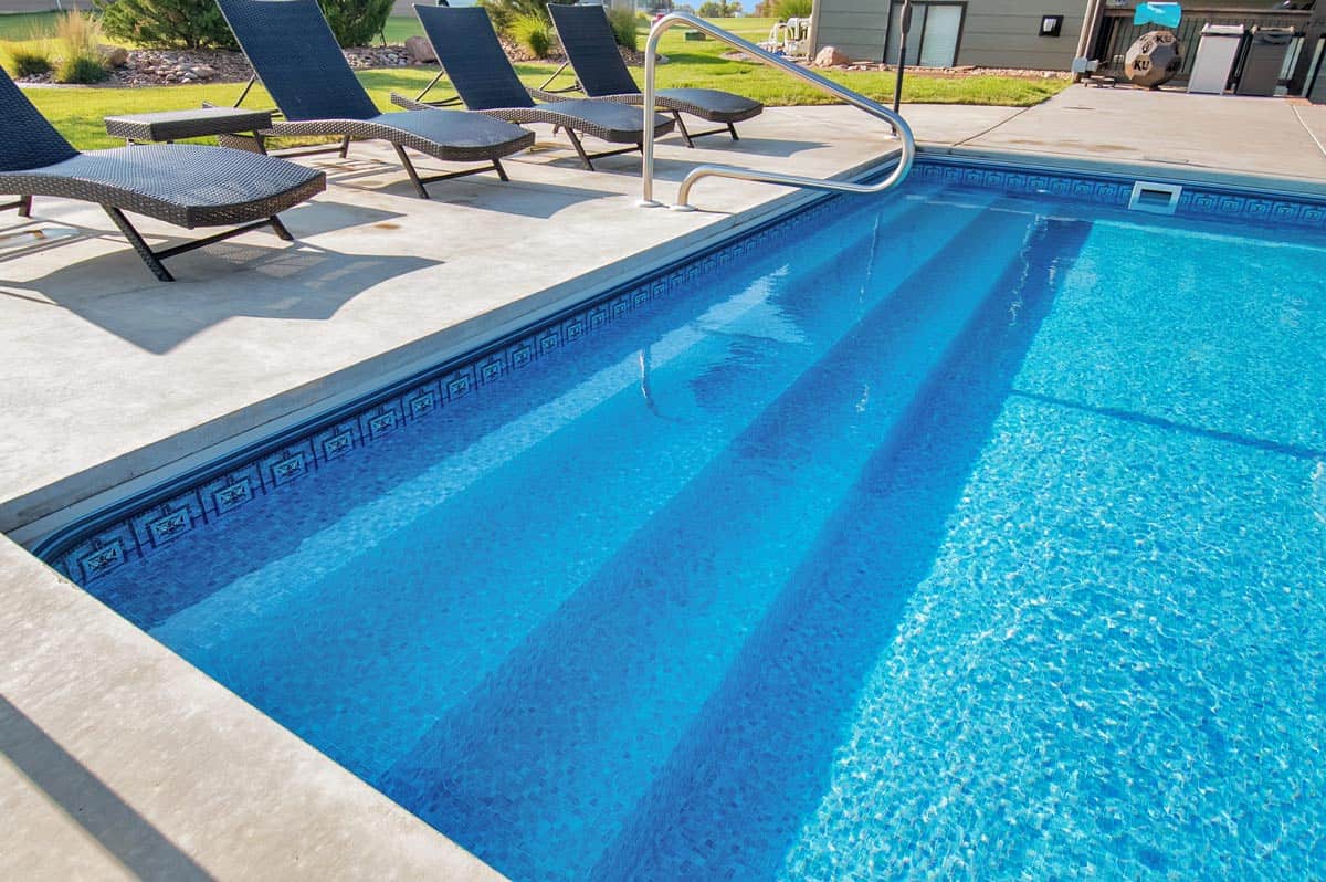 What Are The Top 5 Problems With Vinyl Liner Swimming Pools?